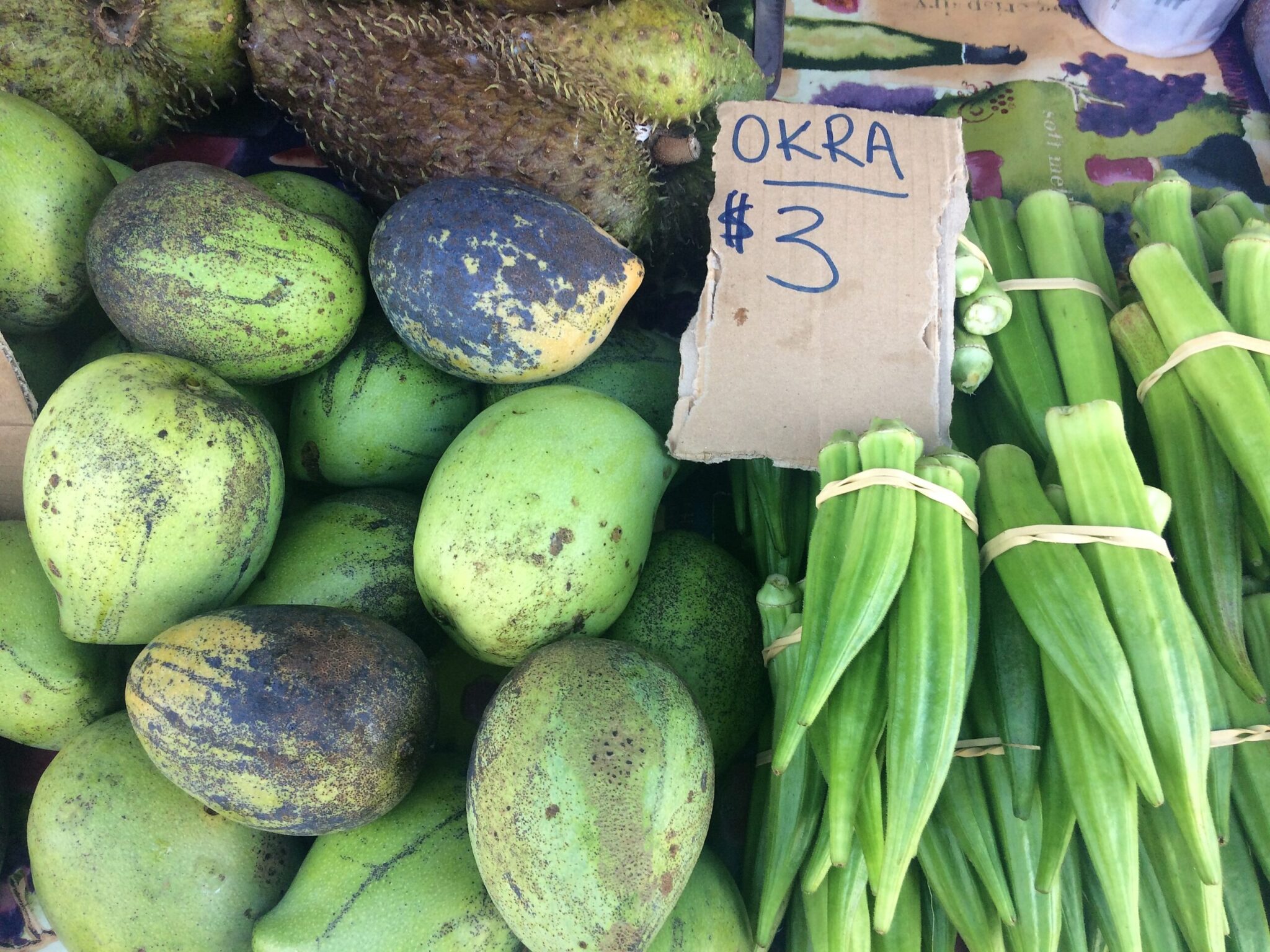 Best Restaurants In Rarotonga, Cook Islands - SittingUnderAPalmTree